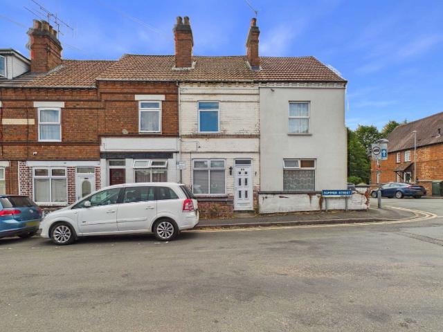 Summer Street, Redditch, Worcestershire B98, 3 bed terraced house to rent, £950 pcm | PrimeLocation