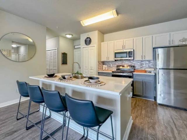 Summer sublease