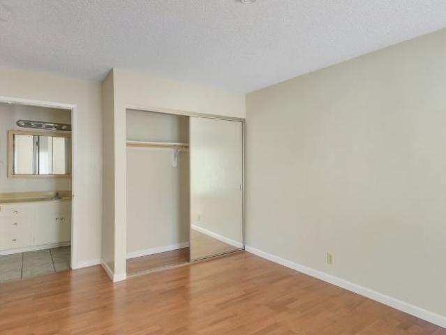 Summer Sublease Close to Campus