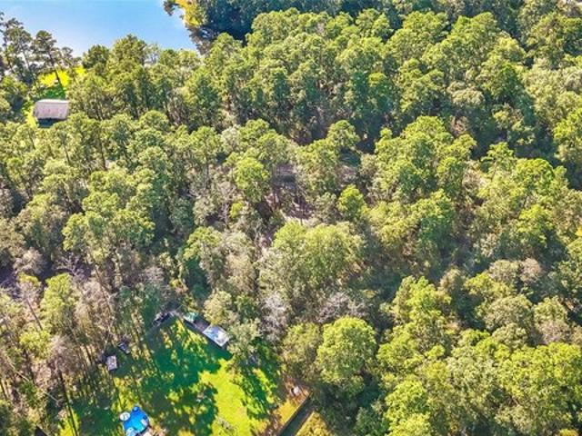 Summer Pl, Livingston, TX 77351