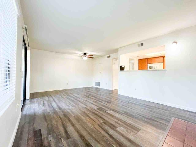Summer Place 2 Bedroom Apartment for Rent at 445 W Nees Ave, Fresno, CA 93711