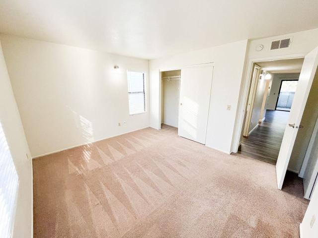 Summer Place 2 Bedroom Apartment for Rent at 445 W Nees Ave, Fresno, CA 93711