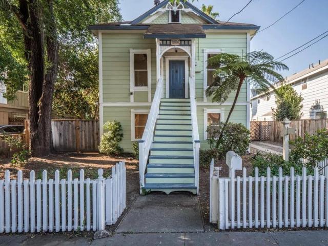 Summer Rental in Santa Cruz House Private Room
