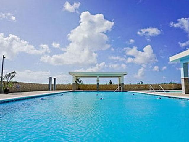 Summer Tower 4 4 Bedrooms, 2 Bathrooms