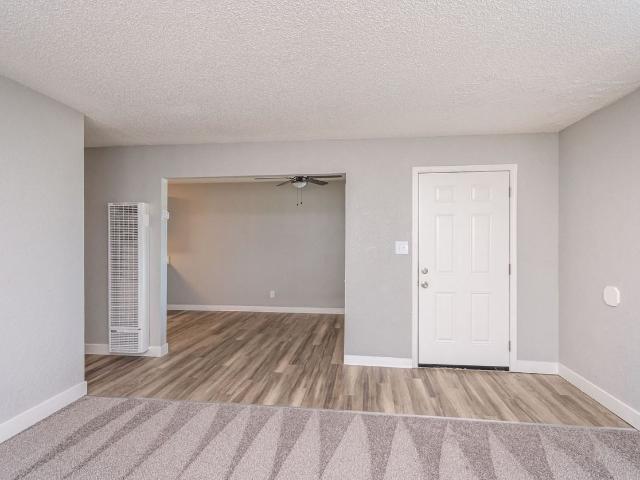 Summer Trace Eden Roc 2 Bedroom Apartment for Rent at 2299 Eden Roc Ln, Sacramento, CA 95825