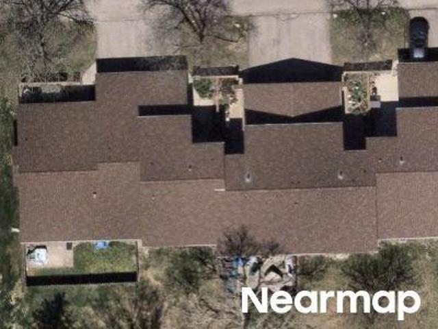 Summerdale Dr