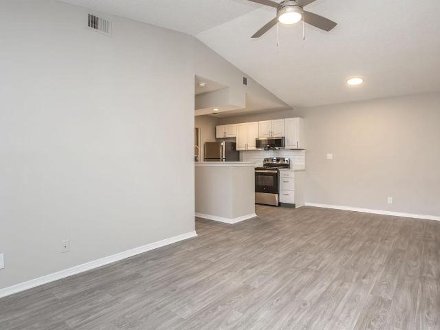 Summerfield Apartments Studio Apartment for Rent at 1705 Summerfield Dr, Lebanon, TN 37087