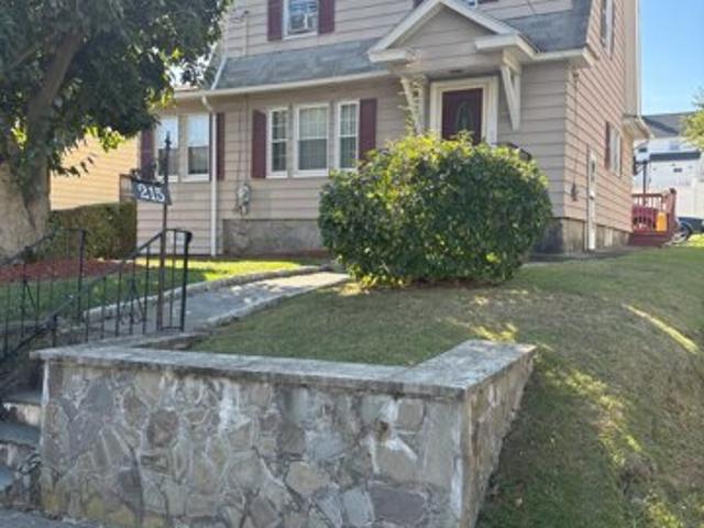 Summerfield Ave, Bridgeport, Home For Sale