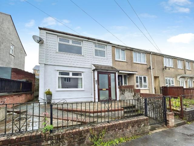 Summerfield Road, Rassau, Ebbw Vale NP23, 3 bed detached house to rent, £800 pcm | PrimeLocation