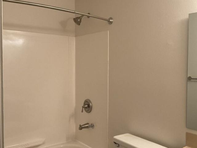 Summerhill Apartments 2 Bedroom Apartment for Rent at 10415 Se 174th St, Renton, WA 98055