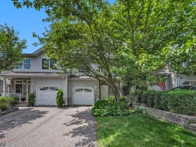 Summerhill Dr, Parsippany Troy Hills Township, Condo For Sale