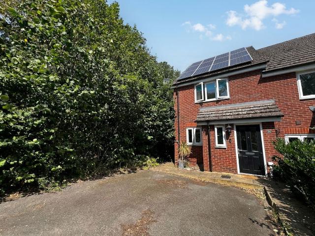 Summerhill Lane, Coventry CV4, 2 bed terraced house to rent, £1,150 pcm | PrimeLocation
