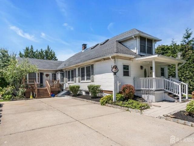 Summerhill Rd, Spotswood, Home For Sale