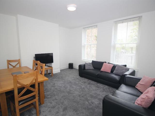 Summerhill Terrace, Summerhill Square, Newcastle Upon Tyne NE4, 5 bed shared accommodation to rent, £2,491 pcm | PrimeLocation