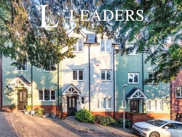 Summerhouse Hill, Buckingham, Buckinghamshire, MK18