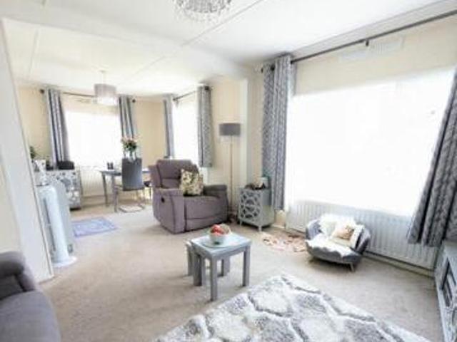 Summerlands Court, Liverton, 2 Bedroom Park