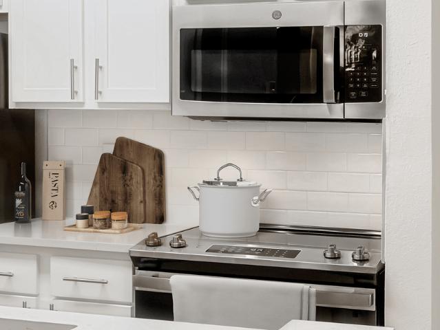 Summers Crossing Apartments 2 Bedroom Apartment for Rent at 1500 Preston Rd, Plano, TX 75093