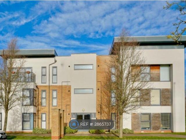 Summers Hill Drive, Papworth Everard, Cambridge CB23, 2 bed flat to rent, £1,350 pcm | PrimeLocation