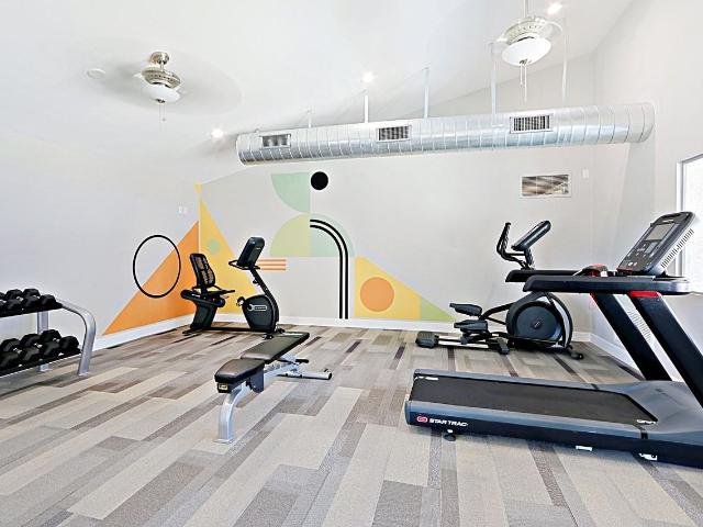 Summers Point 1 Bedroom Apartment for Rent at 4441 W Bethany Home Rd, Glendale, AZ 85301