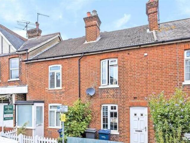 Summers Road, Godalming, 2 Bedroom House