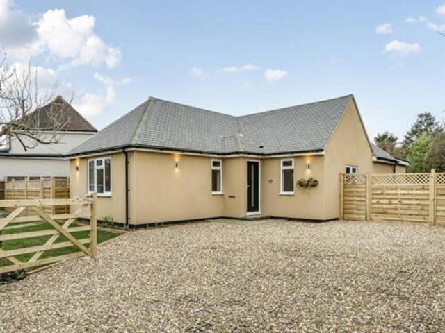 Summers Road, Farncombe, 3 Bedroom Bungalow