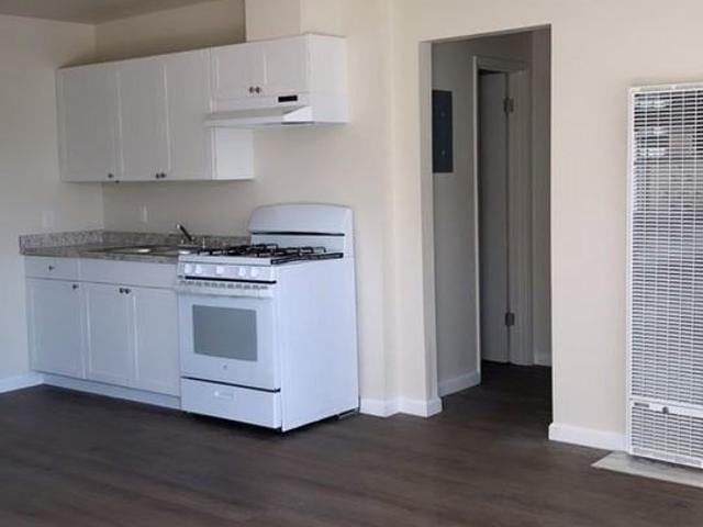 Summerset Village Apartments 2 Bedroom Apartment for Rent at 2103 N Angus St, Fresno, CA 93703 McLane
