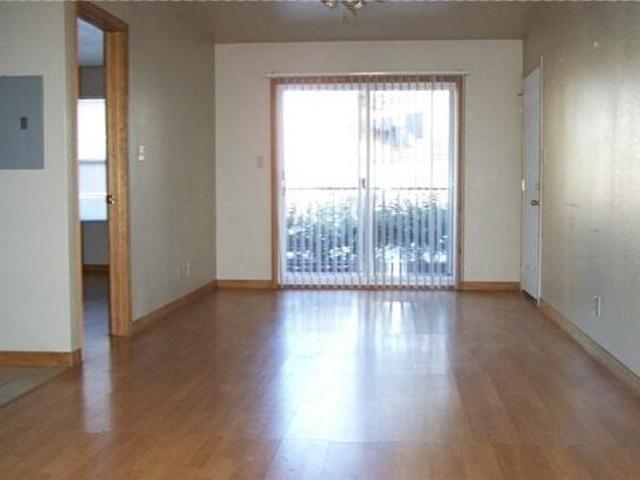 Summit Apartments