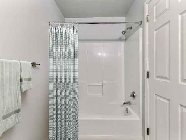Summit at Mill Ridge 3 Bedroom Apartment for Rent at 140 Mill St, East Haven, CT 06512