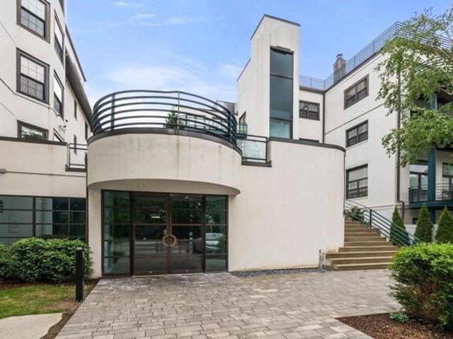 Summit Ave Apt W, Brookline, Condo For Sale