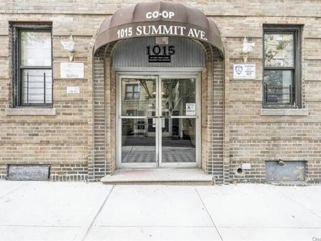 Summit Ave Apt A, Bronx, Property For Sale