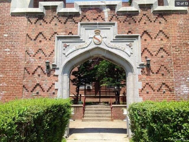 Summit Ave Apt A, Port Chester, Property For Sale