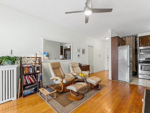 Summit Ave Apt,boston, Condo For Sale