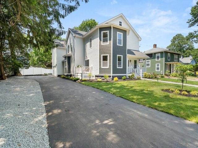 Summit Ave, Sharon, Home For Sale