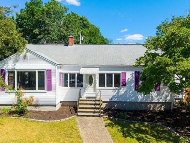 Summit Ave, West Warwick, Home For Sale