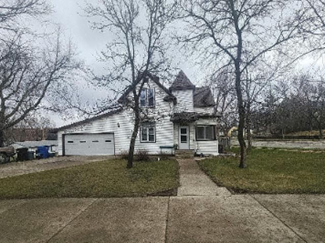 Summit Ave