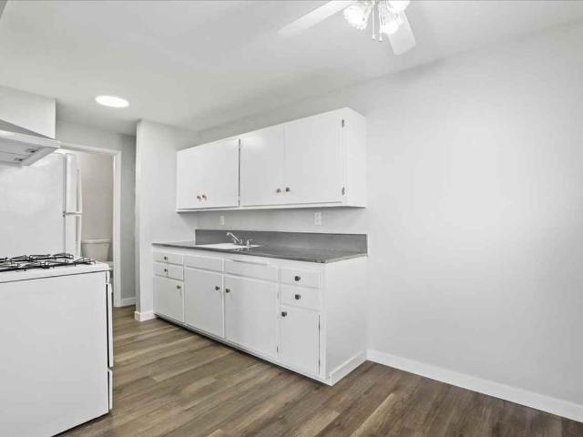 Summit Grove Flats 1 Bedroom Apartment for Rent at 305 Lind Ave Sw, Renton, WA 98057 Earlington Hill