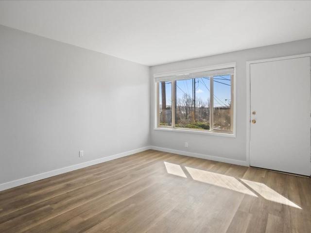 Summit Grove Flats Studio Apartment for Rent at 305 Lind Ave Sw, Renton, WA 98057 Earlington Hill