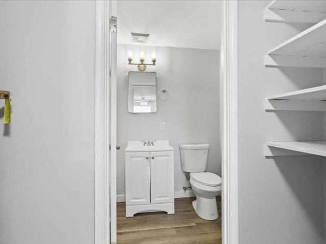 Summit Grove Flats Studio Apartment for Rent at 305 Lind Ave Sw, Renton, WA 98057 Earlington Hill
