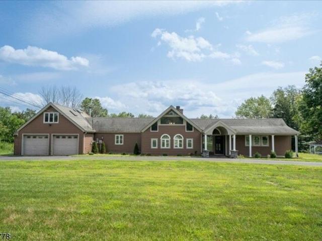 Summit Dr, Frankford Township, Home For Sale
