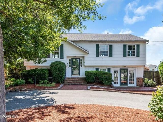 Summit Dr, Point Pleasant, Home For Sale