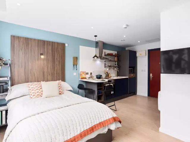 Summit House, Cardiff Student Accommodation | Amber