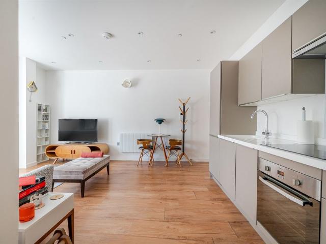 Summit House, Reading, RG1 1PA