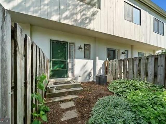Summit House Unit,west Chester, Condo For Sale