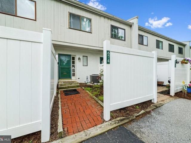 Summit House Unit,west Chester, Condo For Sale