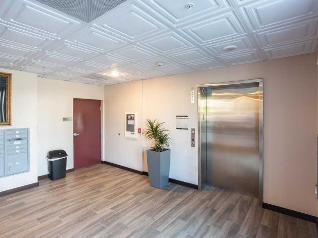 Summit on Woodman 1 Bedroom Apartment for Rent at 7354 Woodman Ave, Los Angeles, CA 91405 Van Nuys