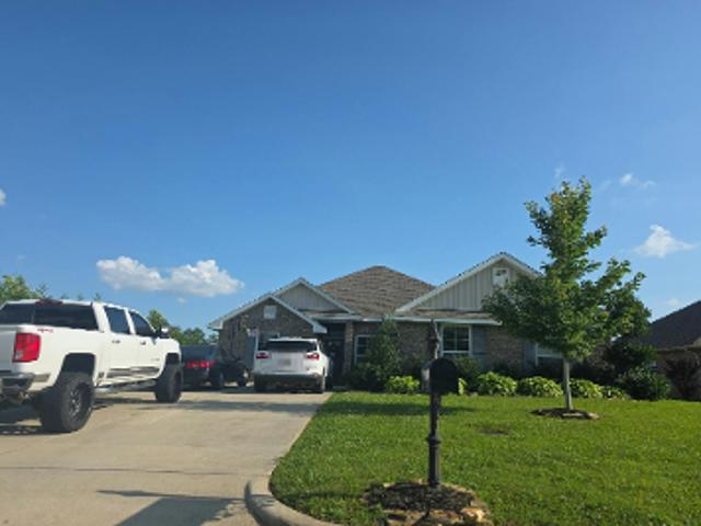 Summit Lakes Dr