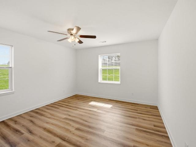 Summit Square Apartments 3 Bedroom Apartment for Rent at 1201 W Crestview Dr, Lebanon, PA 17042