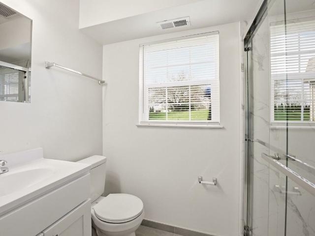 Summit Square Apartments 2 Bedroom Apartment for Rent at 1201 W Crestview Dr, Lebanon, PA 17042