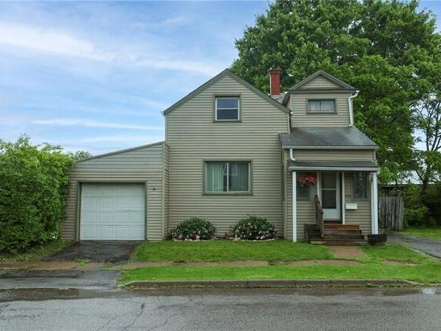 Summit St, Grove City, Home For Sale