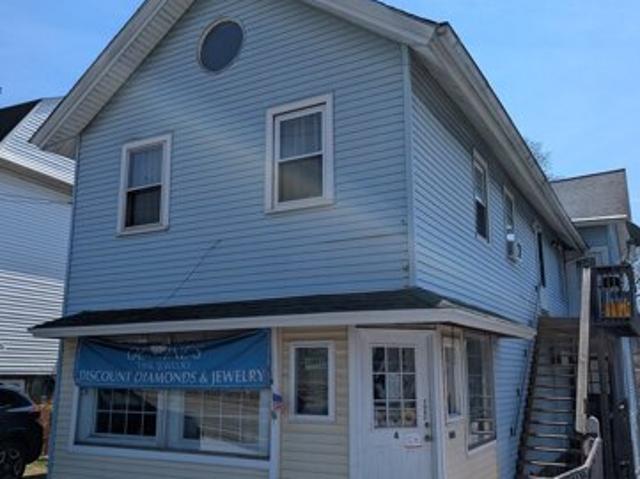 Summit St, East Hampton, Home For Sale